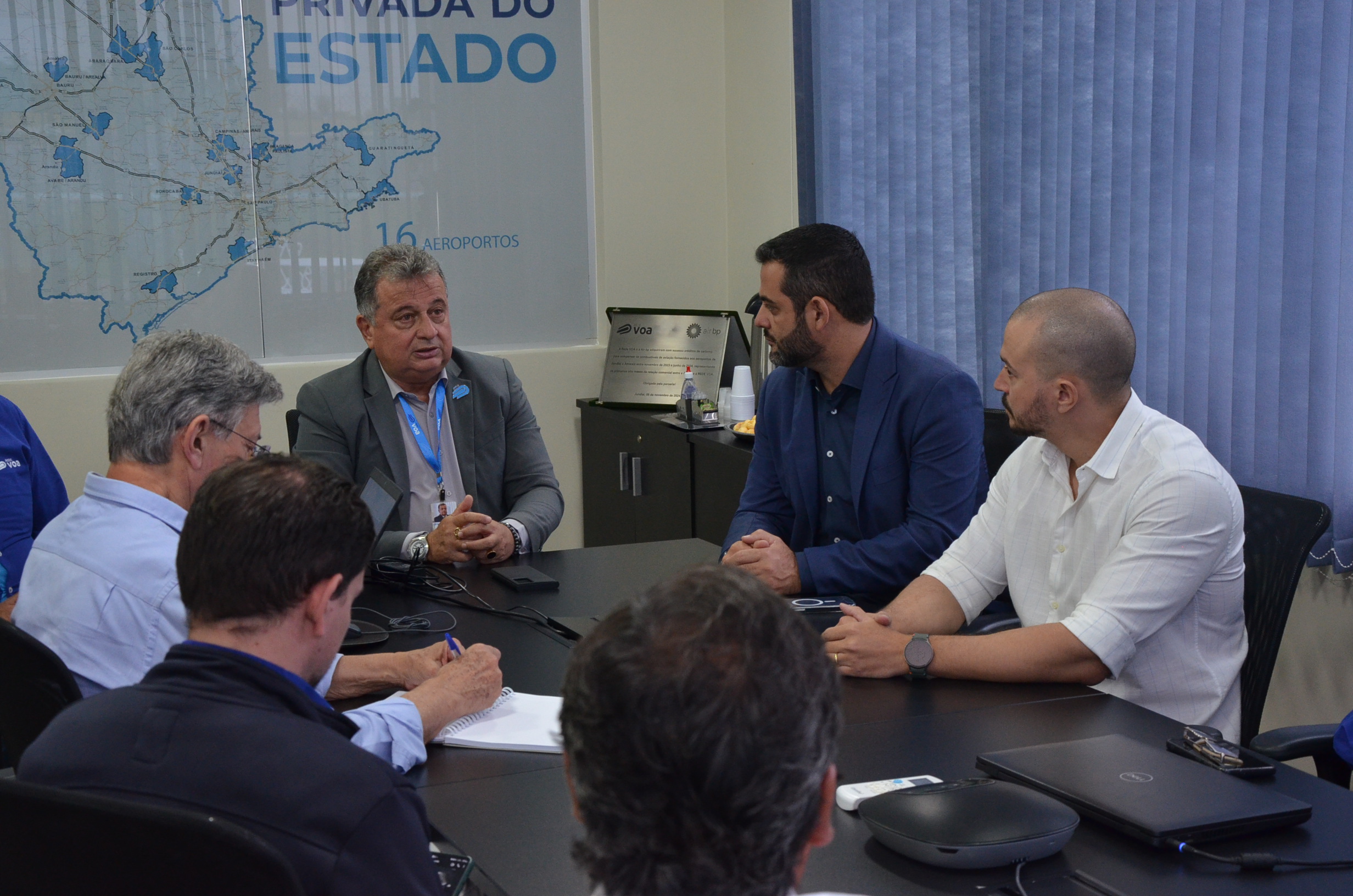 CEO Marcel Moure e prefeito Gustavo Martinelli discutem desenvolvimento em Jundiaí - Rede VOA